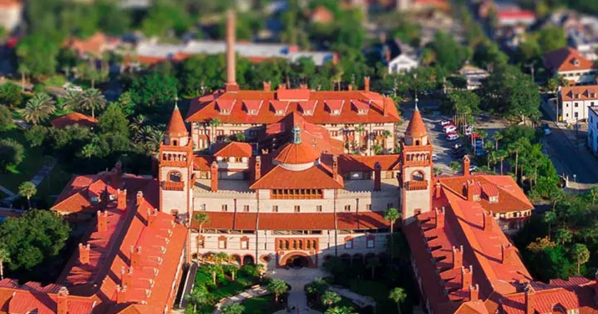 Admissions & Aid | Flagler College